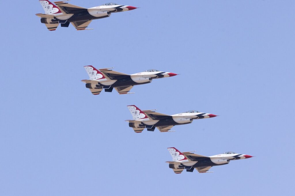 Air Force Dating: Navigating Love In The US Air Force! - Dating Across ...